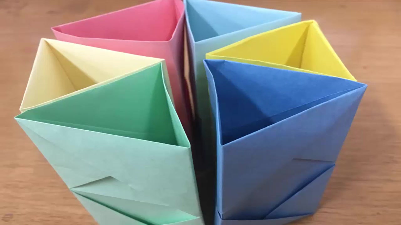 韩爽《巧用三棱柱制作礼品》