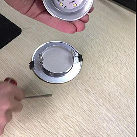 筒灯灯板灯芯更换视频