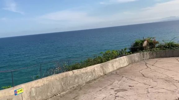 #世界那么大# 大海真的很美,七分海洋三分陆地～