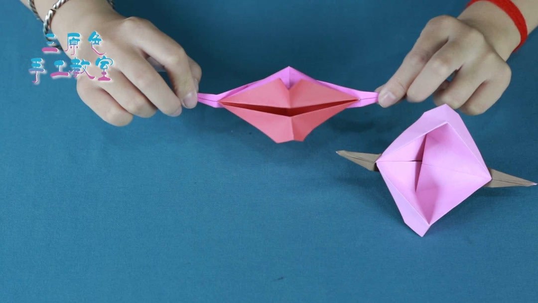手工折纸教程,好玩的亲嘴玩具会动的嘴巴,小朋友们最喜欢玩了