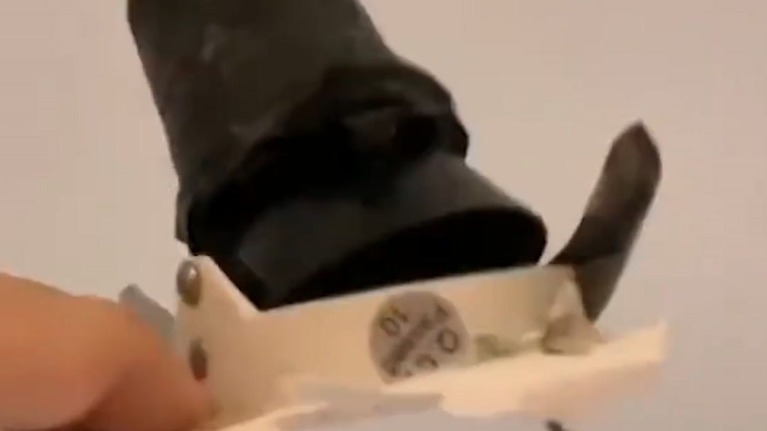 厦门一快捷酒店被曝藏摄像头,警方:已受案调查送检鉴定