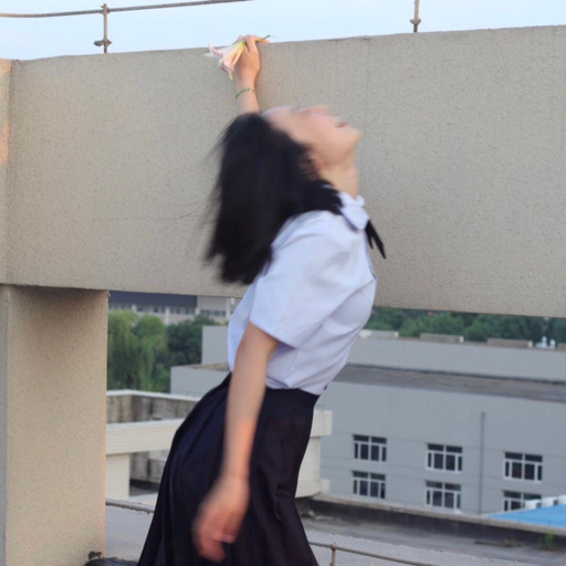 老杨杨阿梨 