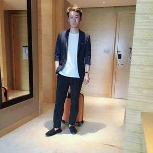 姓台的漂在上海 