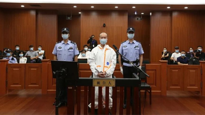 直击现场:杭州中院一审公开开庭审理被告人许国利故意杀人案