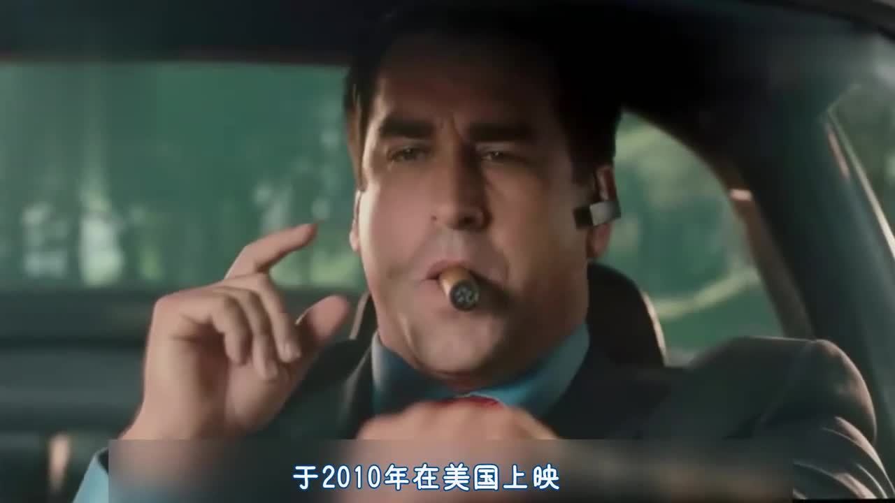 男子在森林乱砍树木,惹恼了一只小浣熊,从此生活被搅的不得安宁