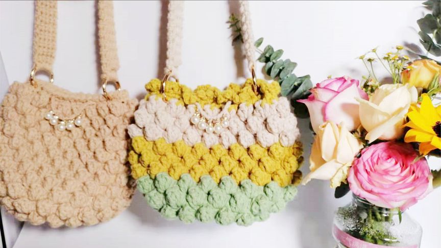 可爱手提包钩针编织教程 这个春天必备 好看又美丽搜藏吧