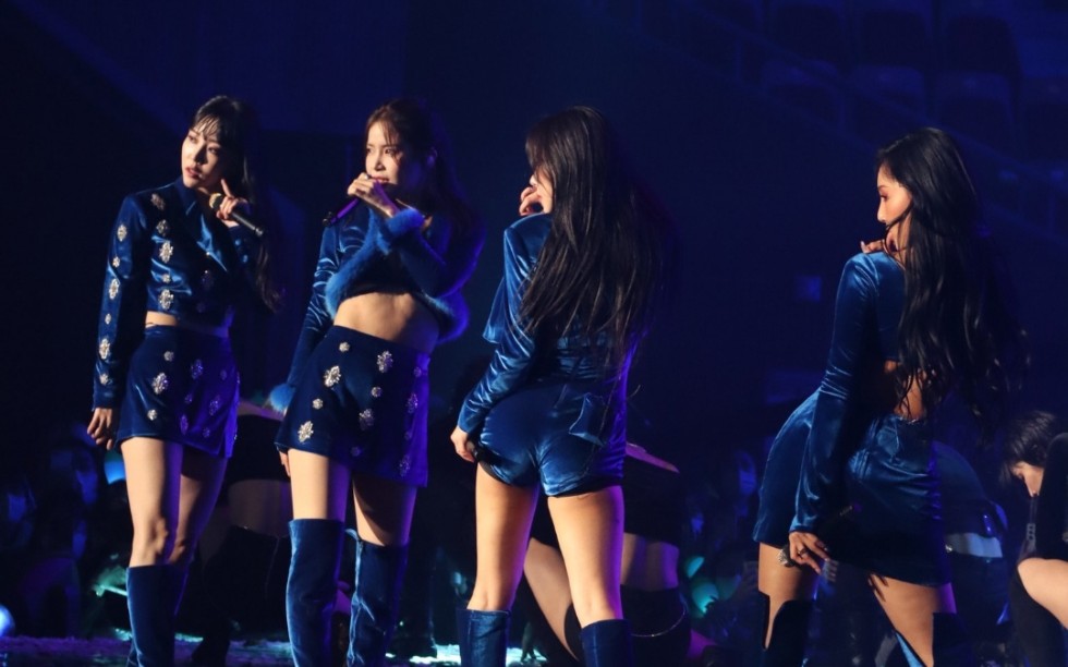 solo互换团体舞台+9首团歌部分舞台(不完全)-MAMAMOO[MY CON]...