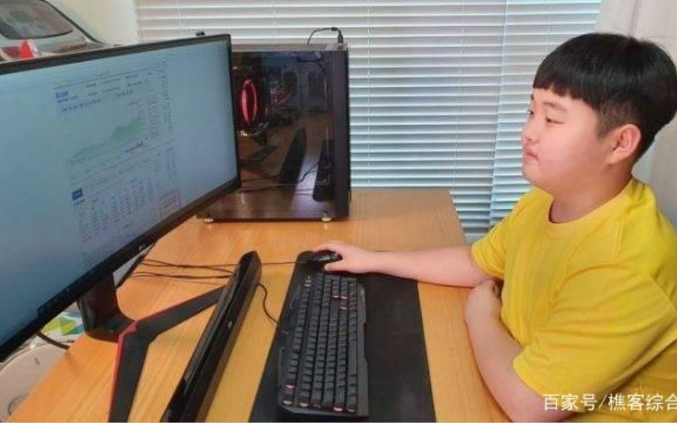 ...更希望做巴菲特【买股大赚43%,韩国小学生:考好大学比不上炒股】