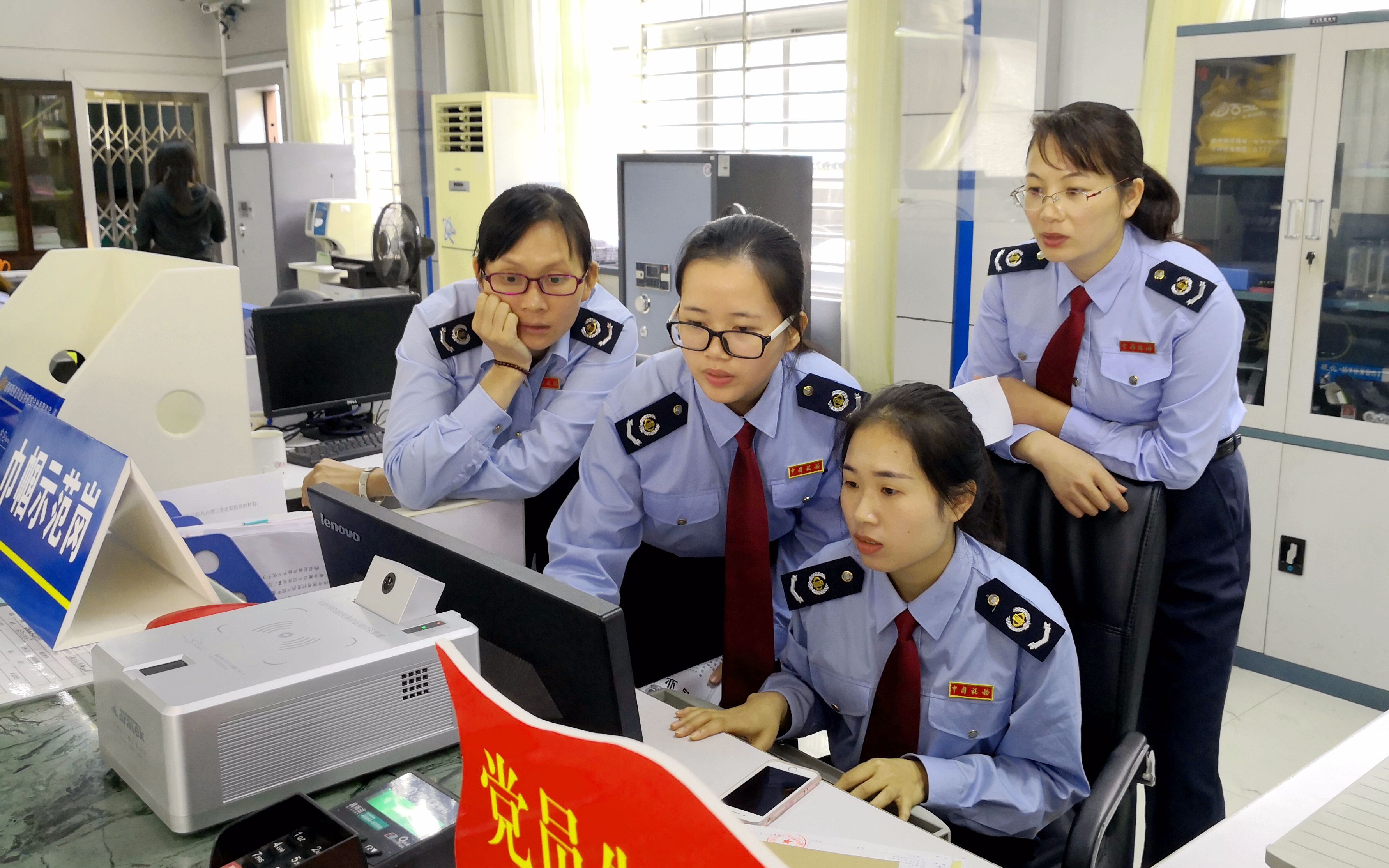 《阿爸的话》-广西来宾市税务系统励志微视频