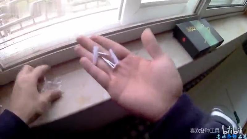 长方形吸顶灯安装图解,自己装LED吸顶灯,步骤超详细