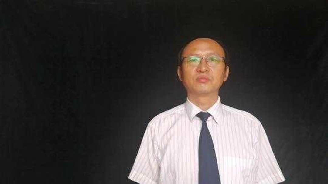 养猪用啥东西能代替抗生素?常见的头疼问题!分分秒秒即可搞定!