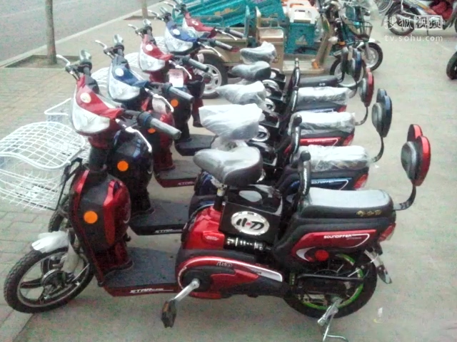 为什么电动车没劲爬坡慢速度不快(小刀电动解决了)