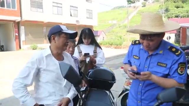抓紧上牌了…为民服务我们是认真的 #宣传正能量 #电动车
