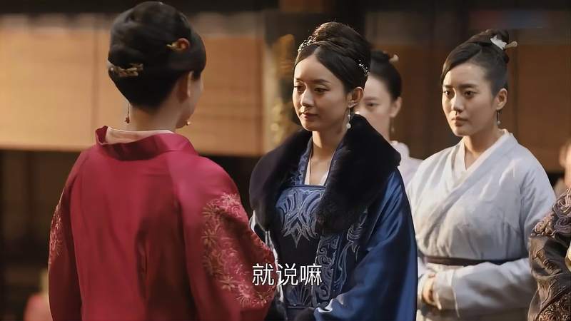 传奇:明兰被四姐欺负,张大娘子护着她,霸气喊话