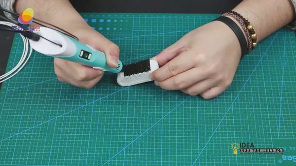 “艺动·北京”3D打印笔手作课程“可爱点心”系列——寿司