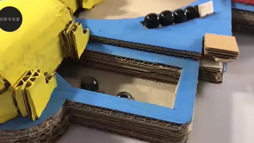 纸板制作《饥饿的恐龙》游戏机,玩这个游戏还能玩出世界纪录