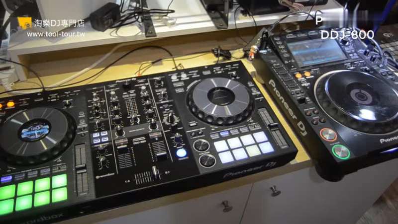 Pioneer 先锋DJ 打碟控制器Pioneer DDj-800简单介绍