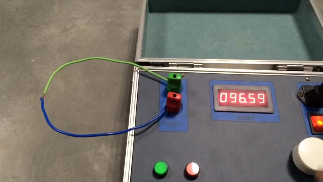 浙江兆龙线缆BV线1.5方PVC(蓝色线)与辐照交联(绿色线)对比实验