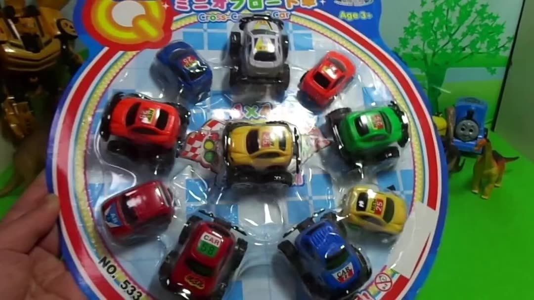 小汽车玩具视频 越野赛车 迷你四驱车比赛 赛车总动员
