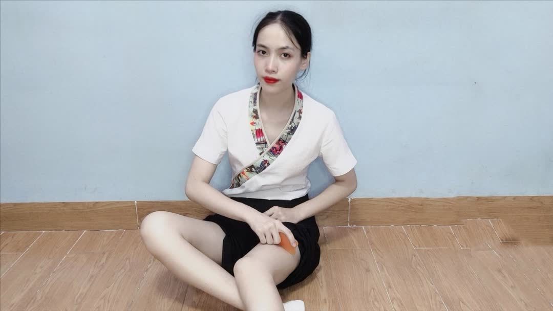 女人一定要学「腿部刮痧」,好处太多,能瘦腿、能塑形、能排毒~