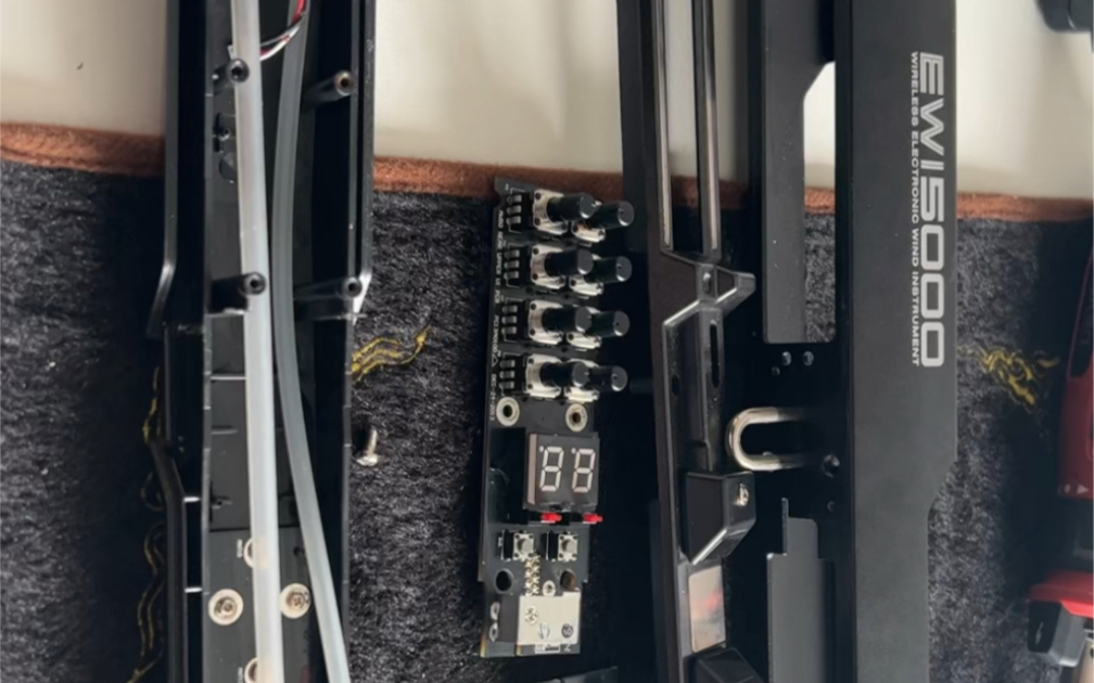 雅佳5000电吹管保养:这排水管堵成这样非一日之功啊ߘ�多亏保养...