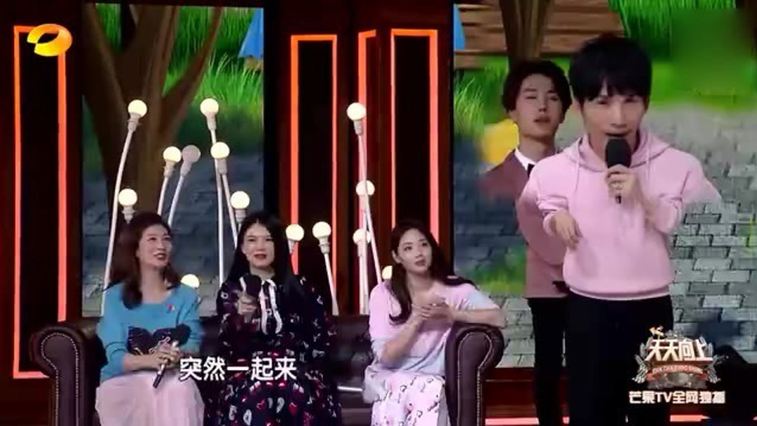 小戏骨贾宝玉重现《红楼梦》初见林黛玉片段,秒杀无数小鲜肉