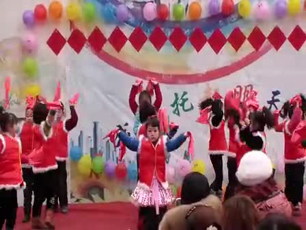 单县早教中心2012年新年联欢会(2)优秀教师讲话