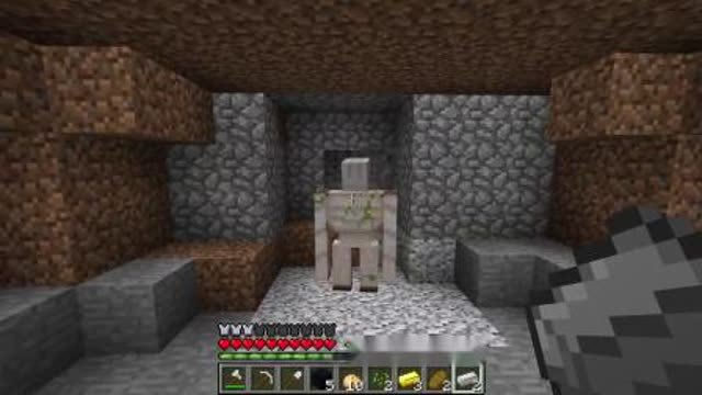 我的世界:苦力怕就进去引爆TNT房子?