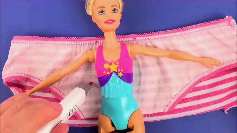 如何做芭比娃娃的衣服和衣服!40个想法!