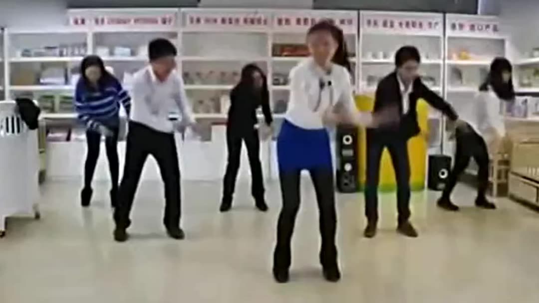 抓钱舞分解动作教学版 具体动作示范