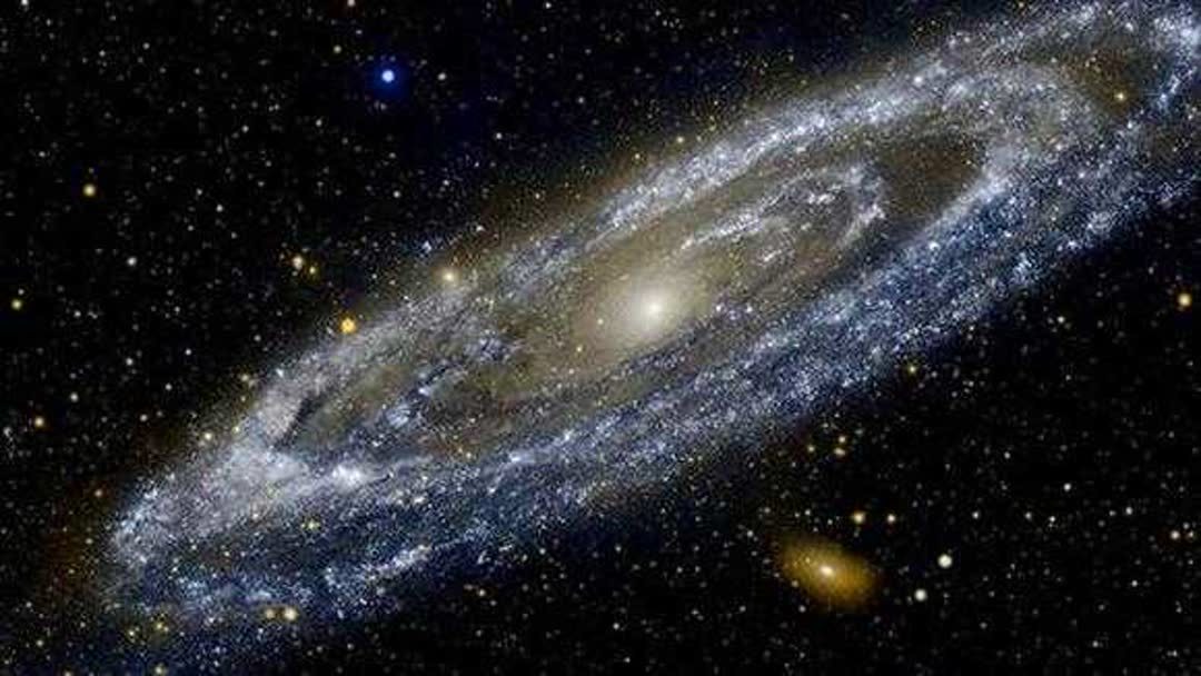 银河系形状为何是弯曲的?学者:可能是星系撞击