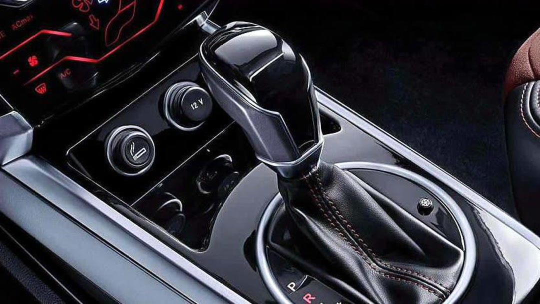 汽车自动挡好开还方便,为何还有人买手动挡呢?听听老司机怎么讲