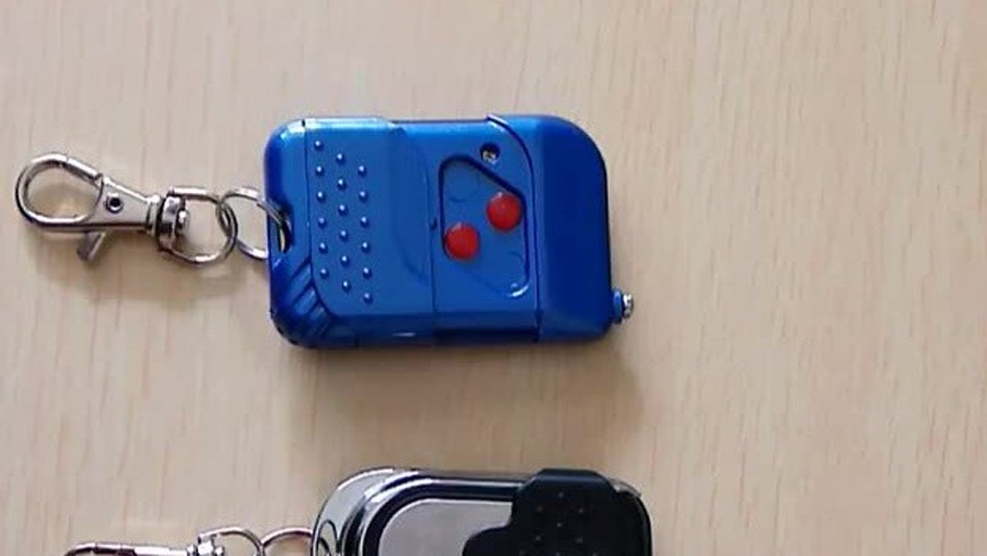 滚动码对拷遥控器使用方法