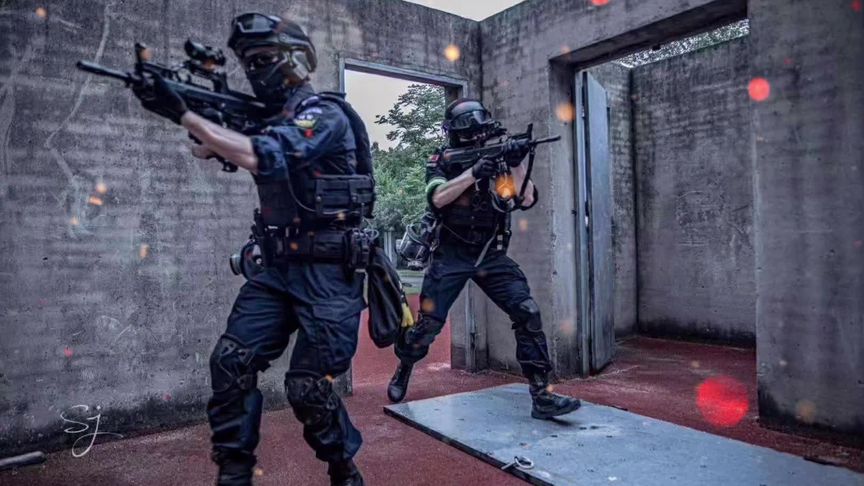 #战术 #真人cs #战术小队 #特战