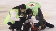 花滑中国杯突发意外 闫涵羽生结弦惨烈碰撞飙血
