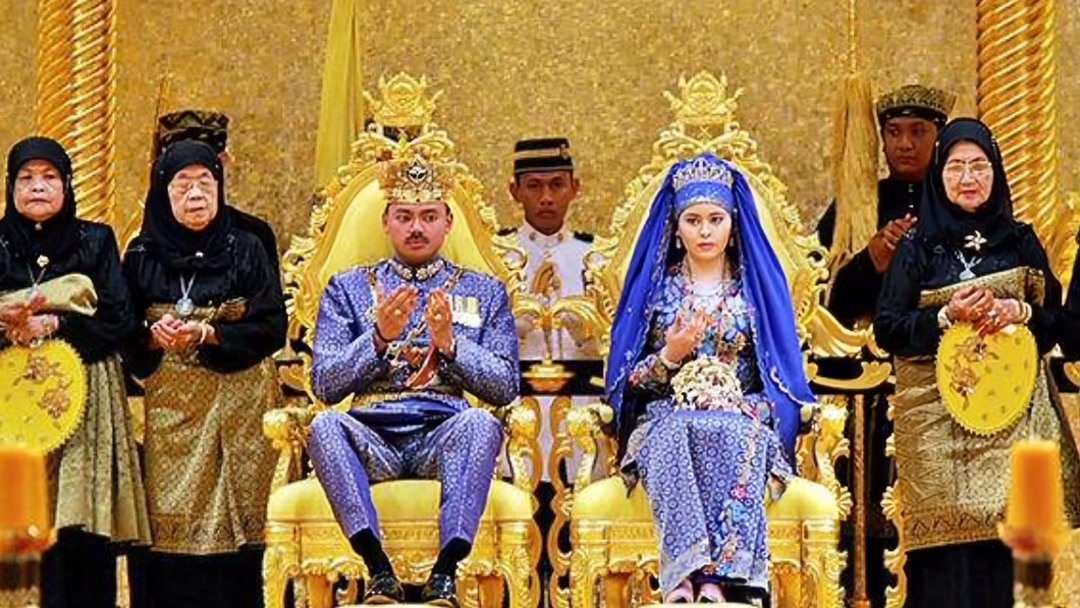 世界上最富有的十大王室,迪拜排第八,前九个加起来没有第一个多