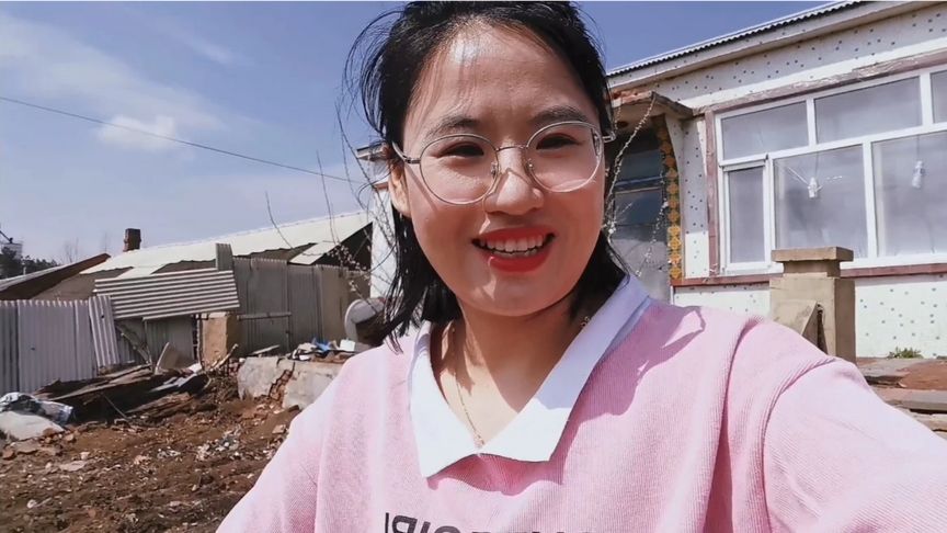 学骑小电动车没想到这么简单,解释一下为啥总跟残疾老公借钱