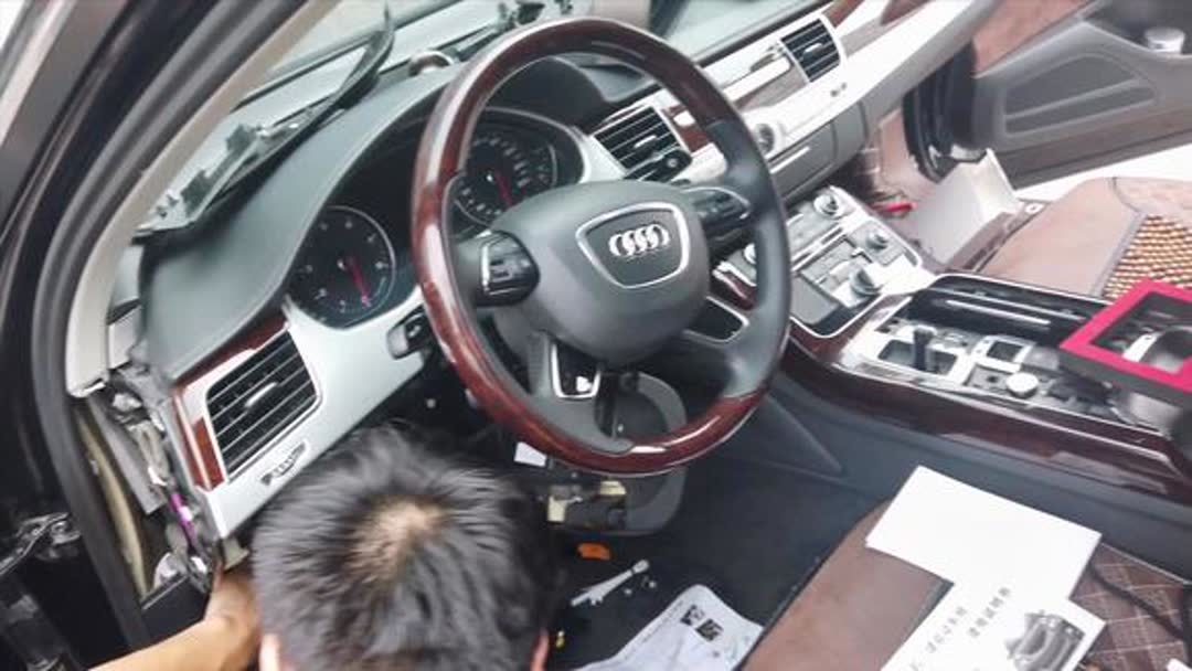 奥迪A8安装手机远程启动,施工6个小时,只因车主一个疏忽尴尬了