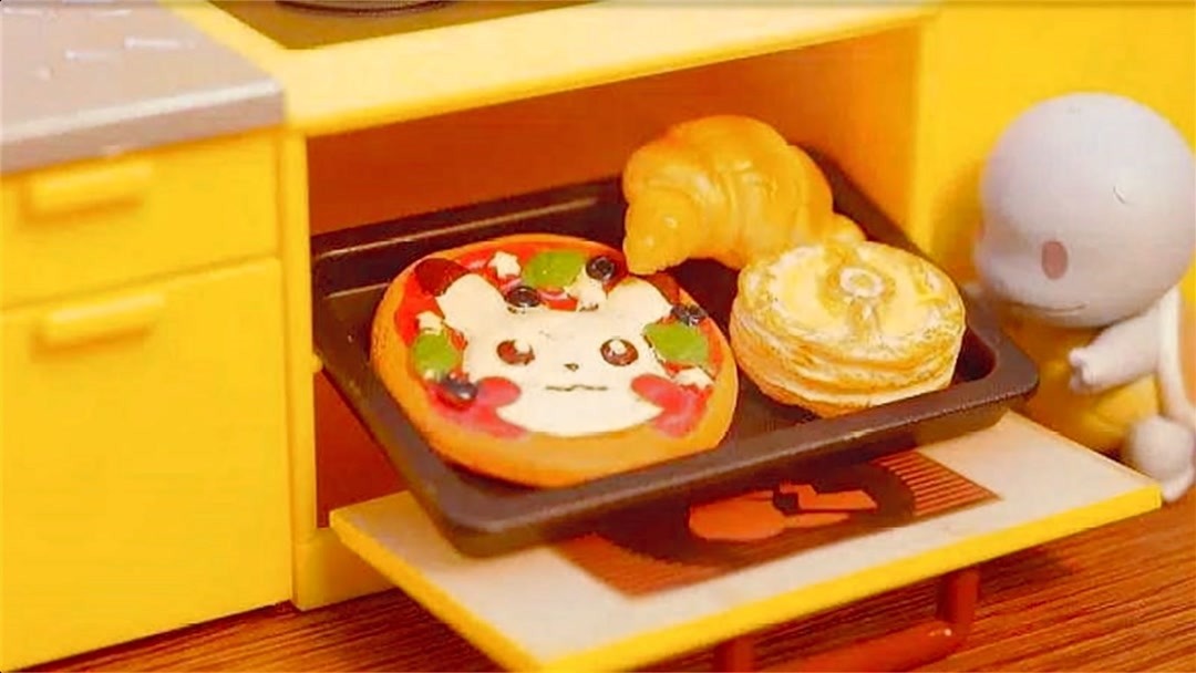 手绘定格动画:微型厨房烹饪创意美食,惊喜不断
