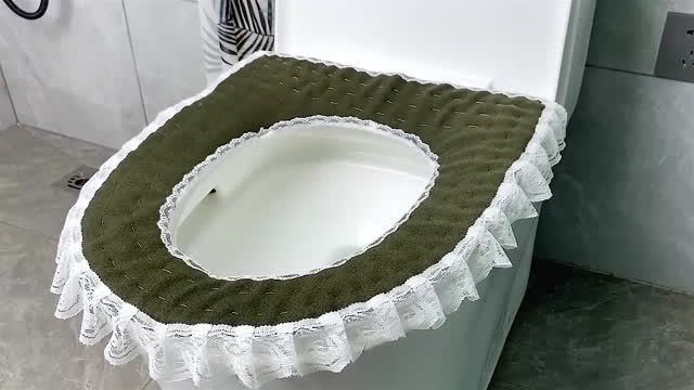 马桶垫不要总买了,你像我这样做,柔软舒服真好看