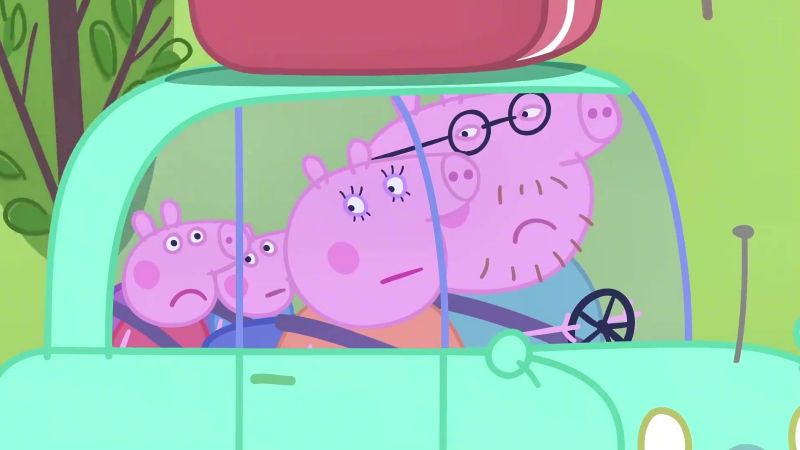 佩奇:笑死了!猪爸爸居然不遵守交通规则,并且以为别人向他示好