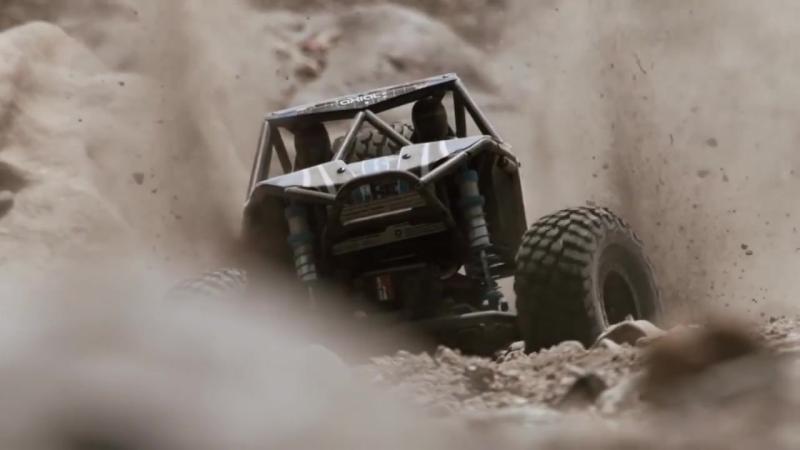 RC模型车:axial rr10精彩越野 rc攀爬遥控车与真车傻傻分不清楚