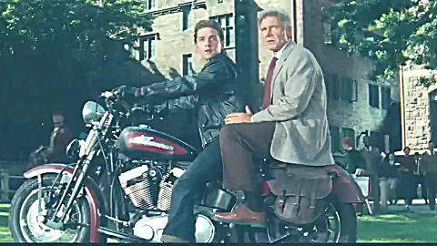 好莱坞大导演斯皮尔伯格生平十分得意的电影 就没有之一 !