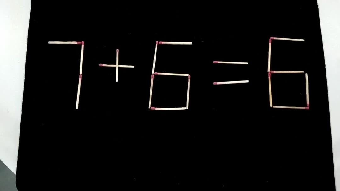 如何移动一根火柴使等式成立?小学生用时10秒,你用时几秒呢?