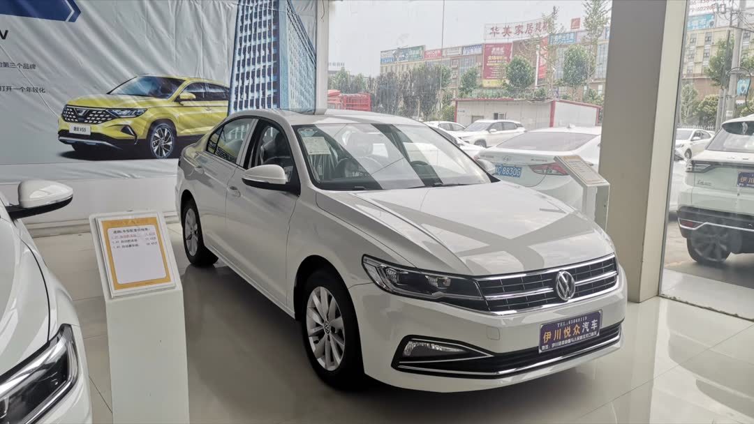 20款宝来,年轻人首选车型,手动挡裸车85000,这价格可以吧?