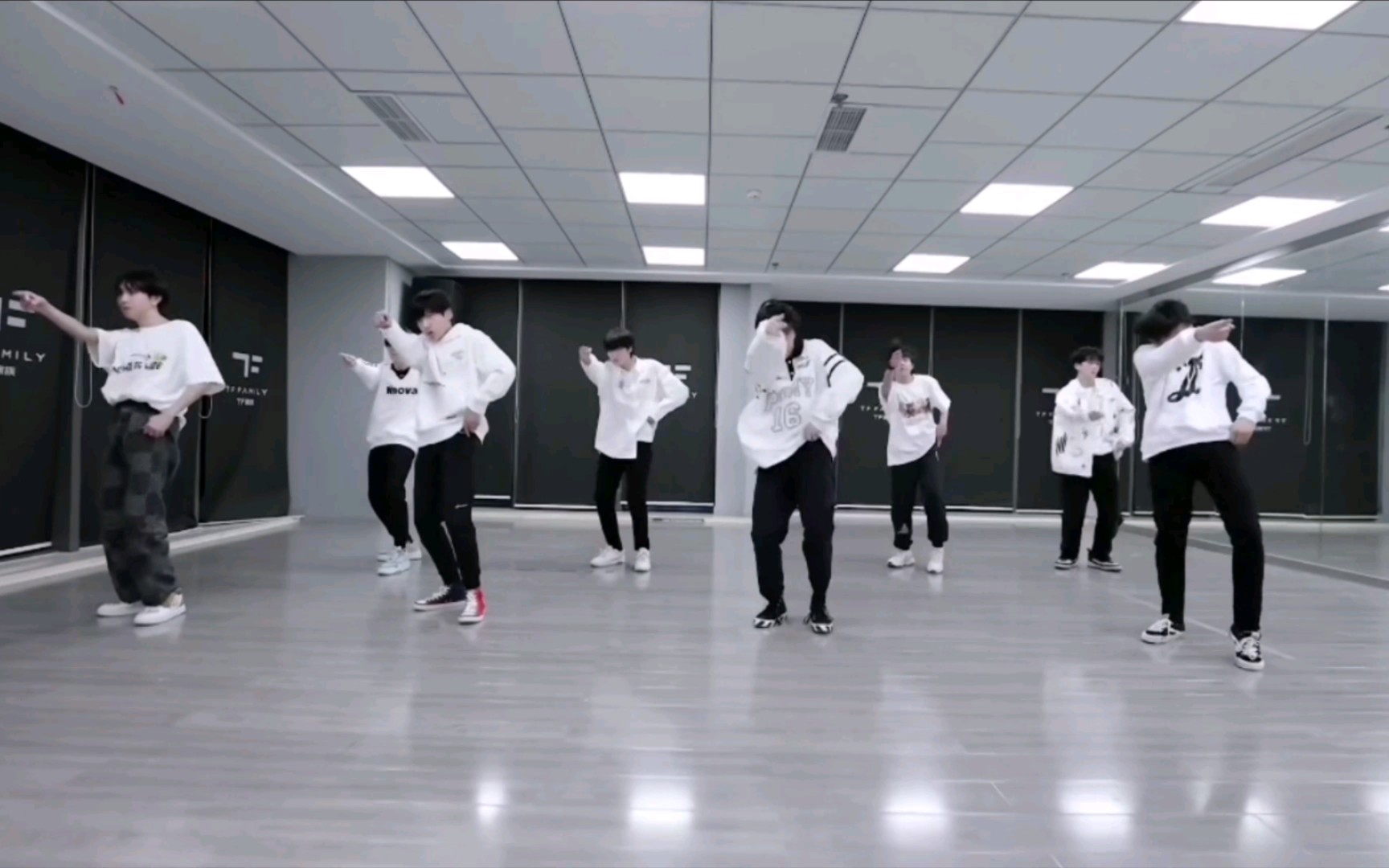 【TF三代】气场全开的舞蹈练习
