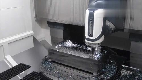 数控机床加工注塑模具,这种看起来就很贵的样子