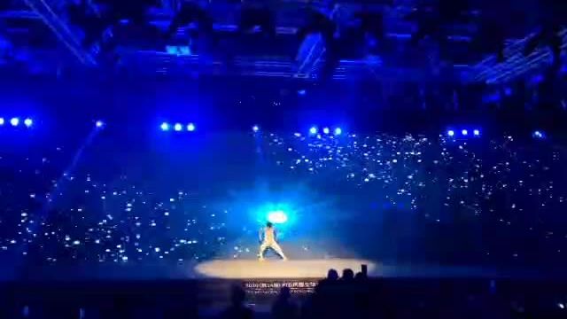 #人屏互动视频秀 #led人屏互动 #公司年会舞蹈 #视觉震撼