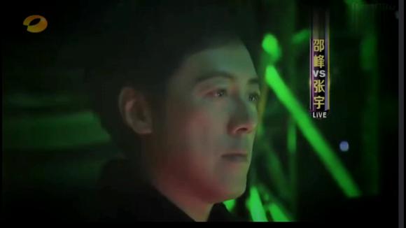 有人模仿张宇,模仿的太像了,但本尊却在后台皱眉