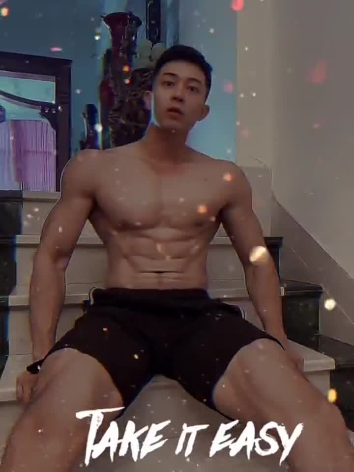 本来想早上起来骑个动感单车做有氧的,结果…